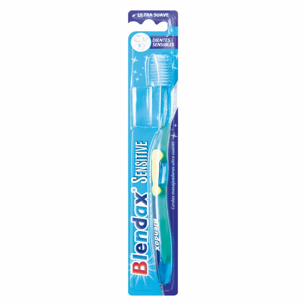 Cepillo Dental Sensitive Cerdas Suaves BLENDAX Unidad - Supermaxi